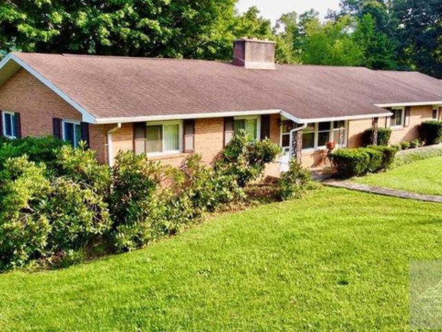103 Hillview St, Princeton, WV 24740