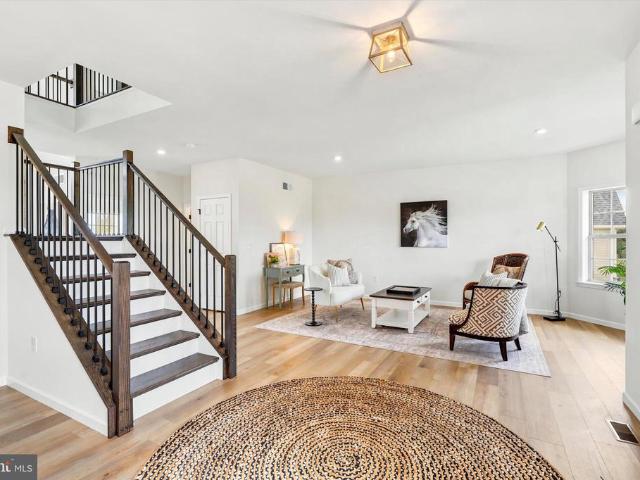 103 Janine Way