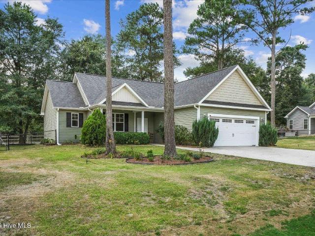 103 Oak Tree Lane
