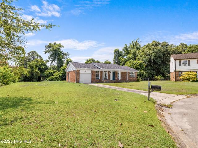 103 Oakwood Court