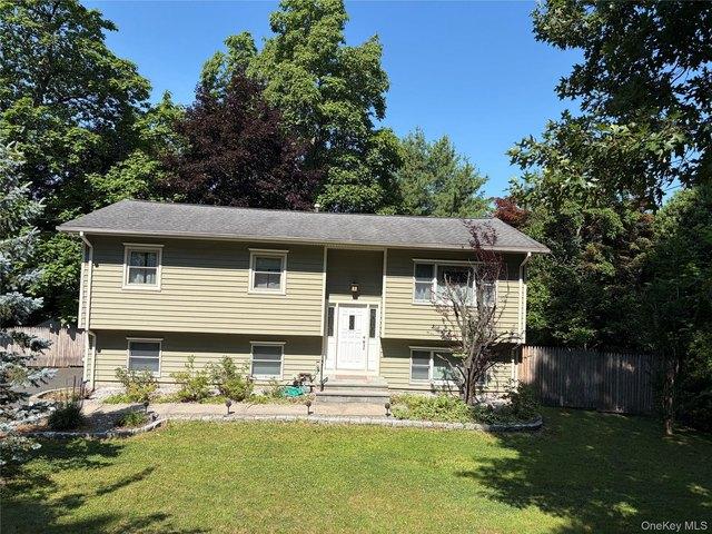 103 Old Haverstraw Rd, Congers, NY 10920