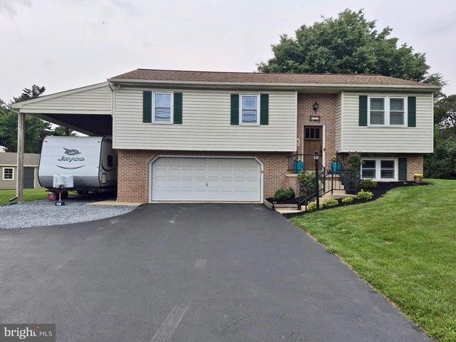 103 Owl Hill Rd, Lititz, PA 17543