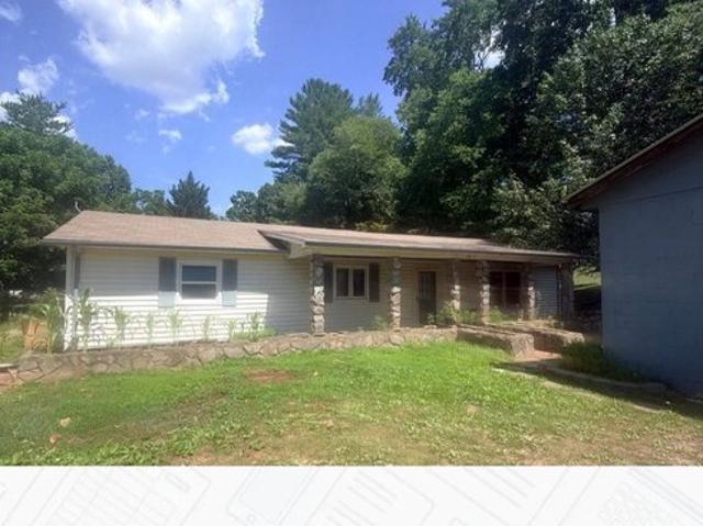 103 Locust St, Connelly Springs, NC 28612