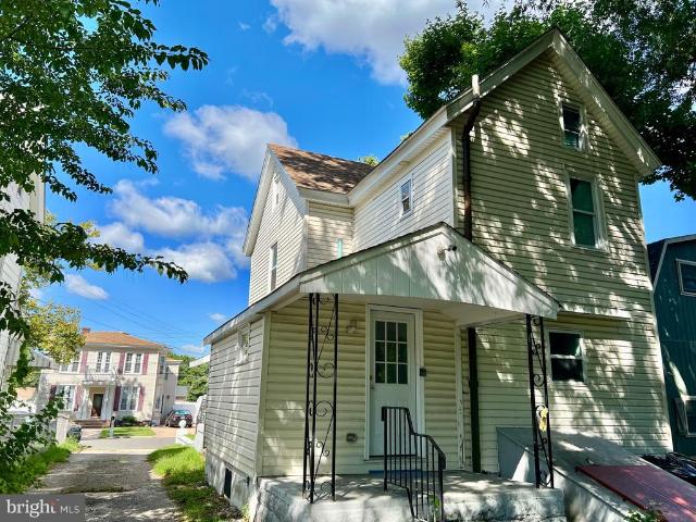 103 Logan Lane