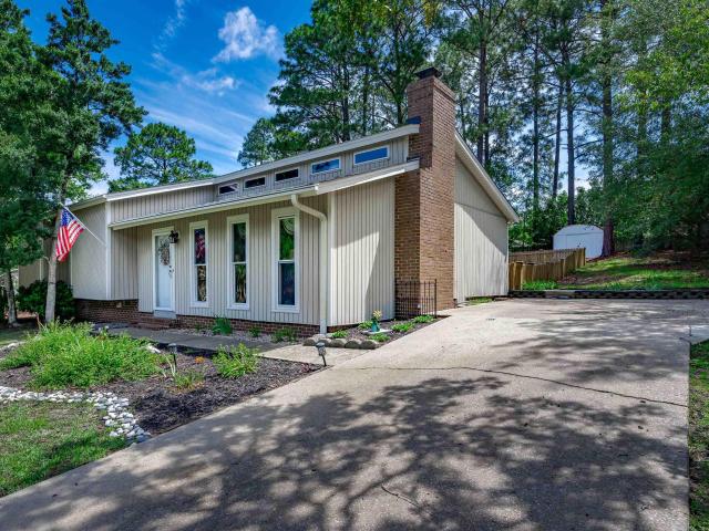 103 Longleaf Drive