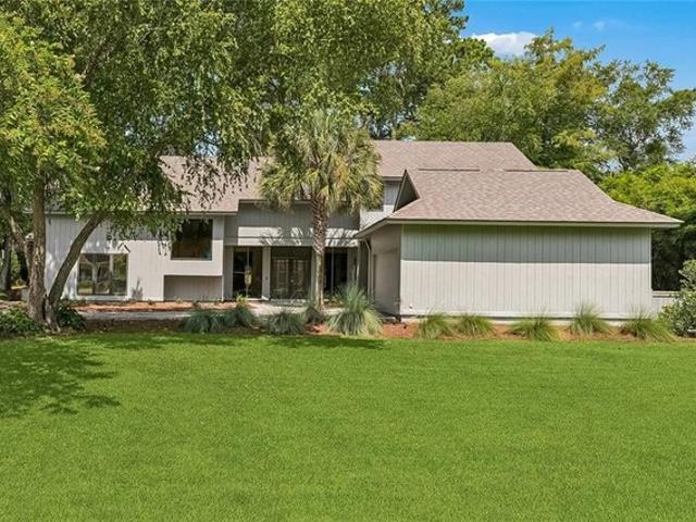 103 Longwood Dr, Mandeville, LA 70471