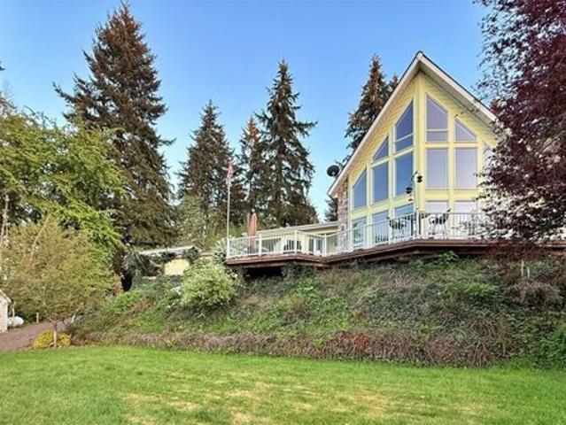 103 Lakeside Dr, Mossyrock, WA 98564