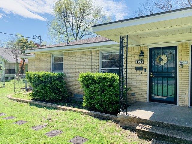 103 Lewis St, Waxahachie, TX 75165