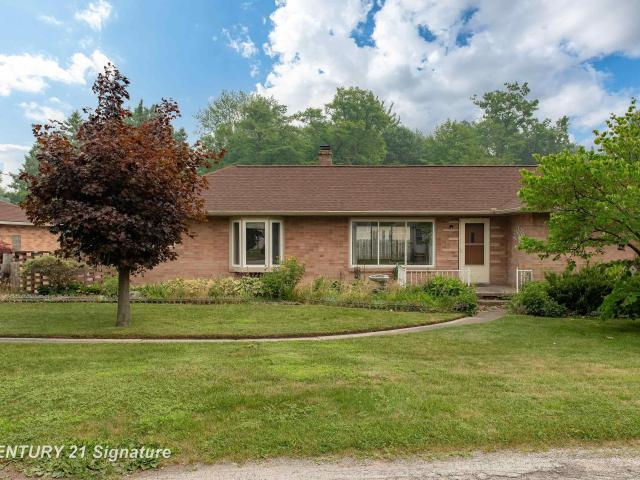 103 Lincoln Drive