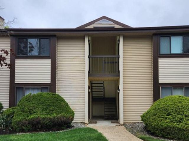103 Lucas Ln, Voorhees, NJ 08043
