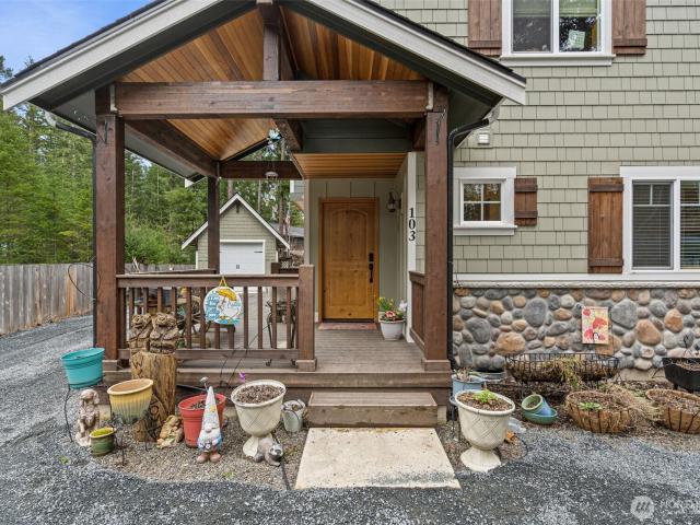 103 Mountain View Ln S, Packwood, WA 98361 | MLS #2502 | Compass