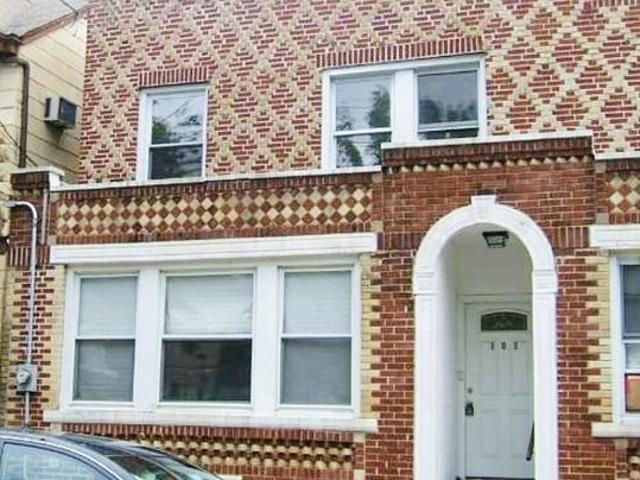 103 Monroe Ave, Staten Island, NY 10301