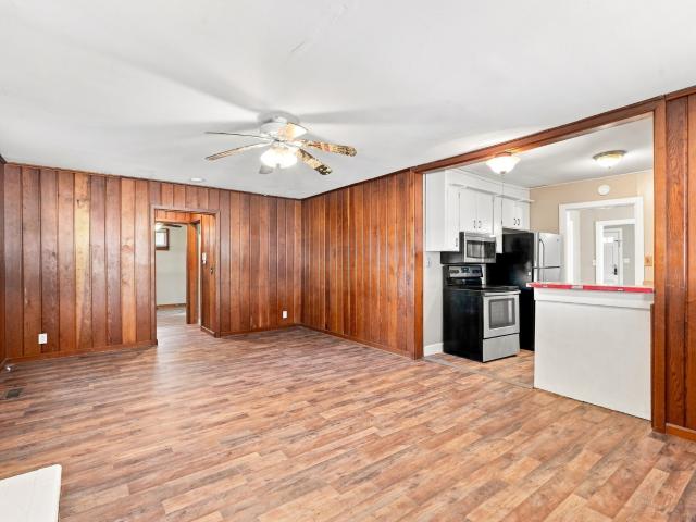 103 Morgan Ave