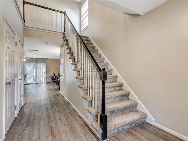 103 Mosel CT