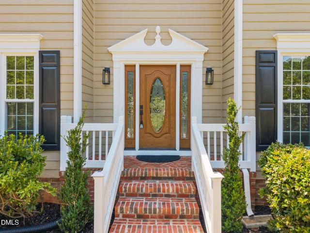 103 Moss Rose Court