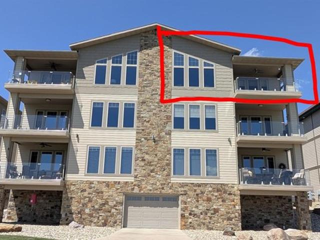 103 Marina Bluffs Ct Unit 2E, Yankton, SD 57078