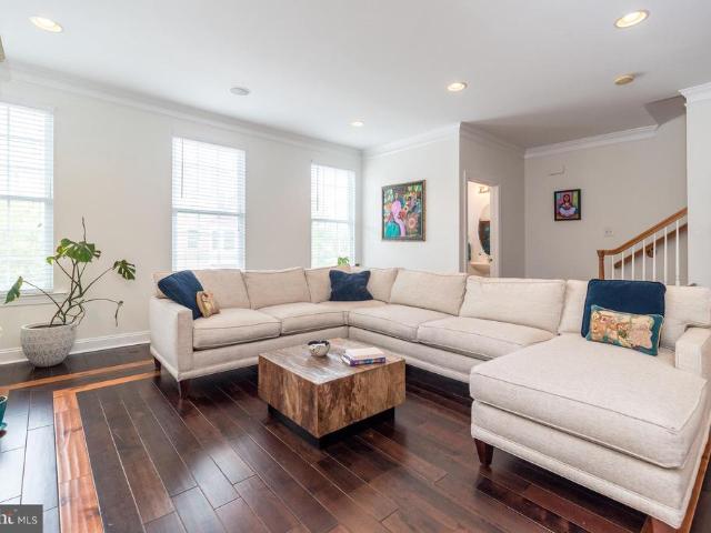 103 Mary Ambler Way