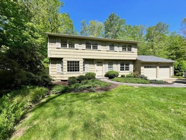 103 Mcfadden Dr, Wilton, CT 06897