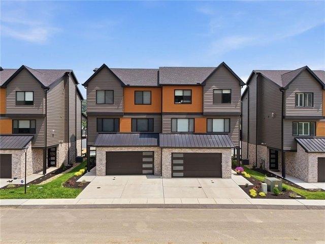 103 Miramar Dr, Pittsburgh, PA 15238