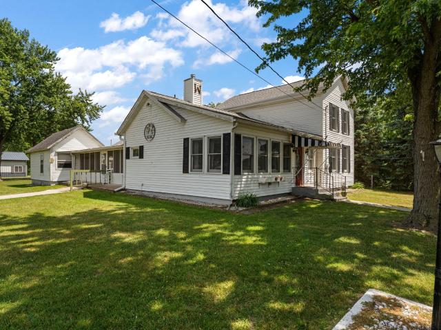 103 N Illinois Street