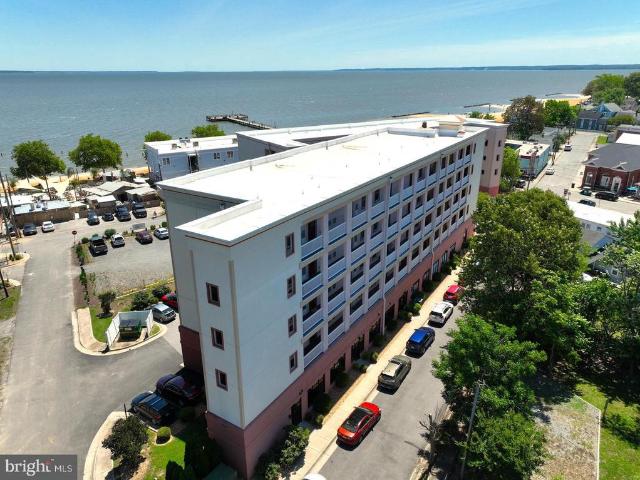 103 N Irving Avenue # 404