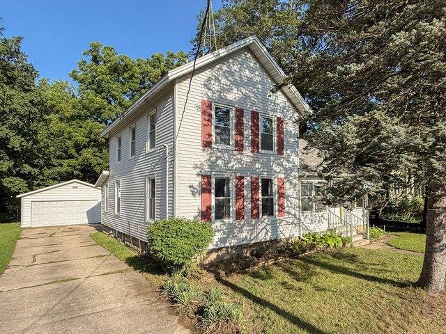 103 N Lowe St, Dowagiac, MI 49047