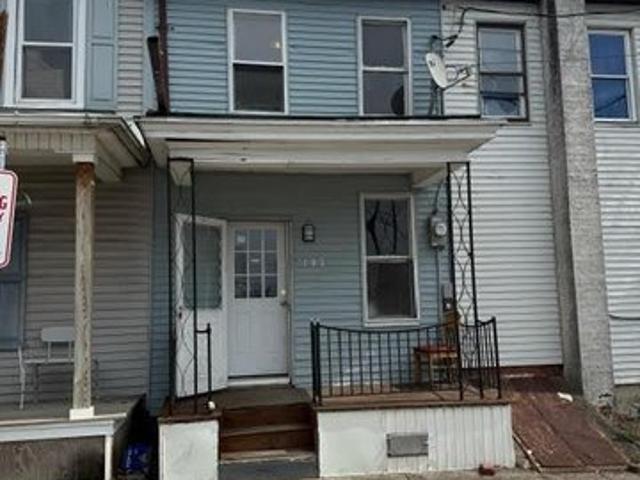 103 N Maple St, Mount Carmel, PA 17851