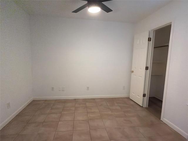 103 N Mockingbird Cir
