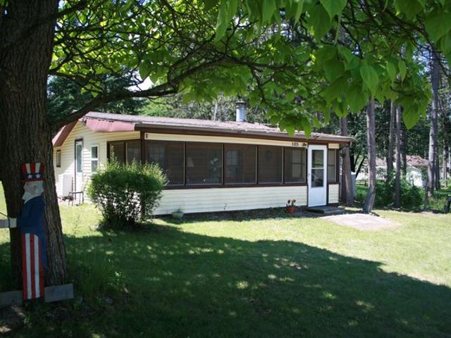 103 Norway Rd, Roscommon, MI 48653