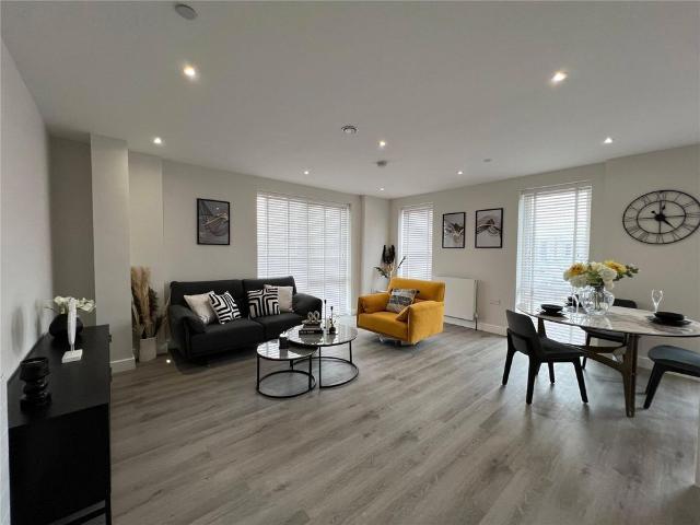 103 New Road, Rainham, RM13