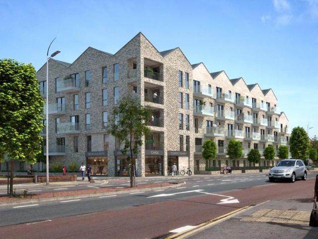 103 New Road, Rainham RM13 2 bed apartment to rent £1,850 pcm £427 pw