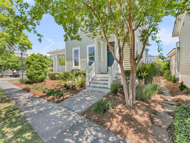 103 Nutmeg Way