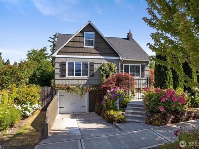 103 S 48th St, Tacoma, WA 98408