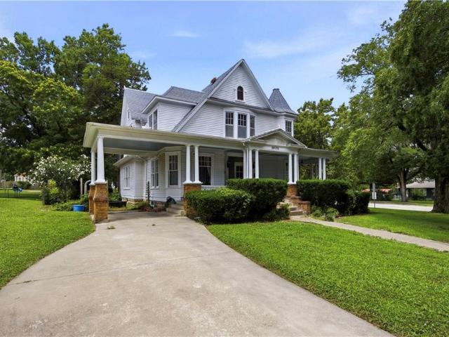 103 S 8th Street