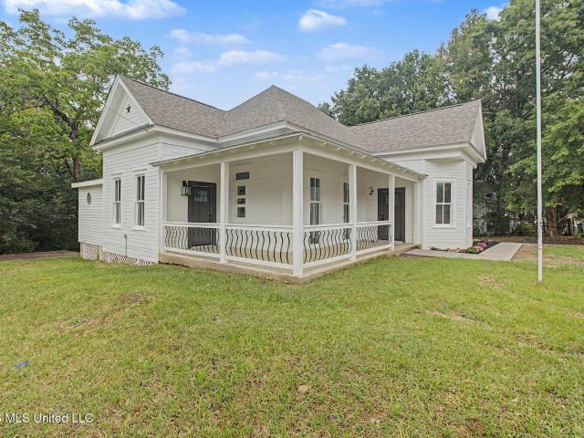 103 S 3rd Street