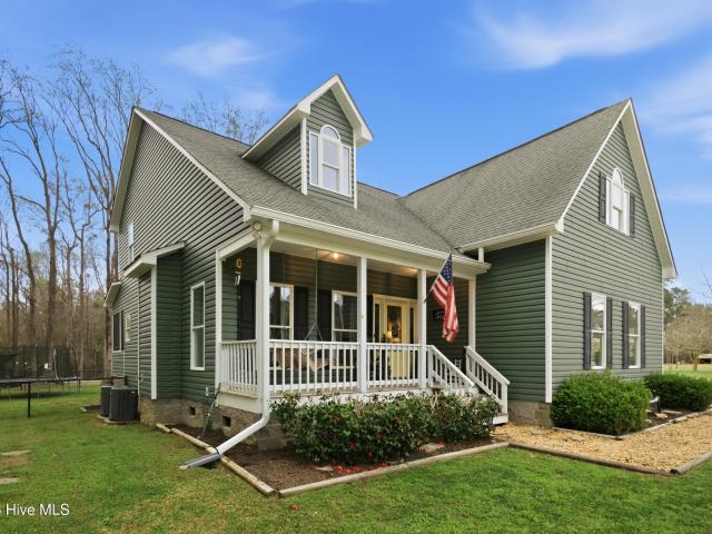 103 S Warren Crossing