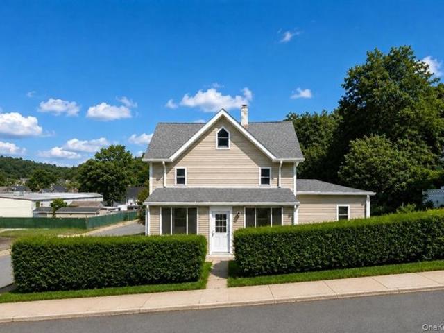 103 S Broad St, Peekskill, NY 10566