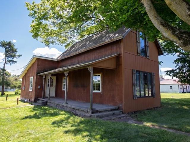 103 S Perry St, Rochester, IN 46975