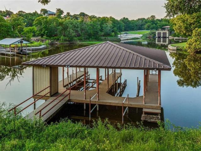 103 S River Oak Ct, Weatherford, TX 76087 | MLS #21174 | Compass