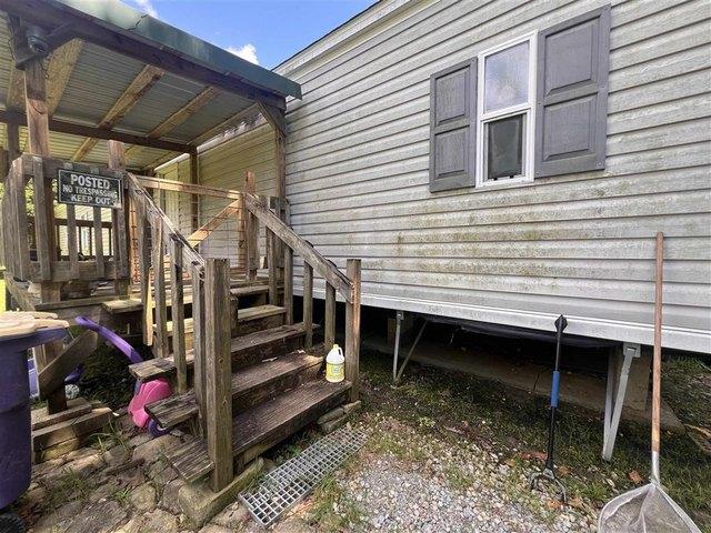 103 S Sherman Ave, Iowa, LA 70647