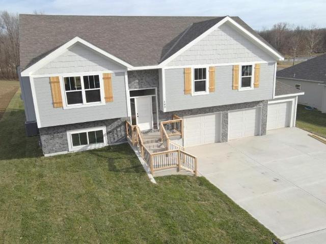 103 Sally Cir, Platte City, MO 64079 | MLS #2581 | Compass