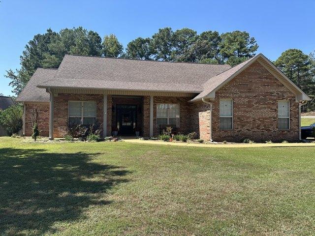 103 Serenity Cir, Tupelo, MS 38804