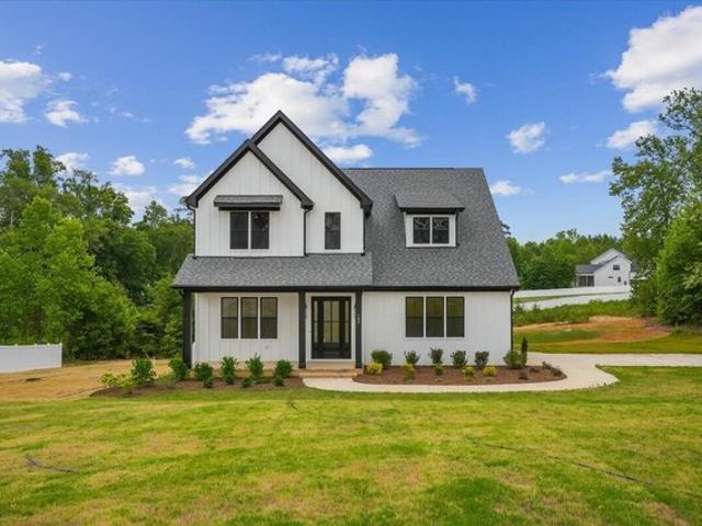 103 Slocum Dr, Wendell, NC 27591