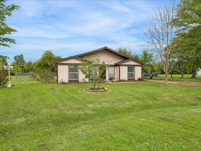 103 Spanish Trace Street