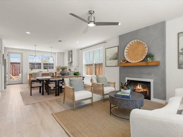 103 Staggi Ln, Soquel, CA 95073