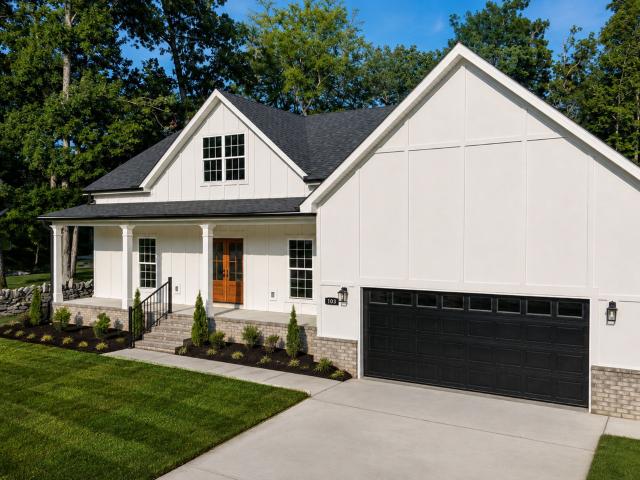 103 Stonebrook Drive