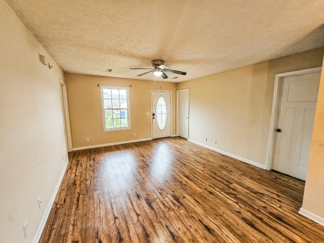 103 Stonefield Cir