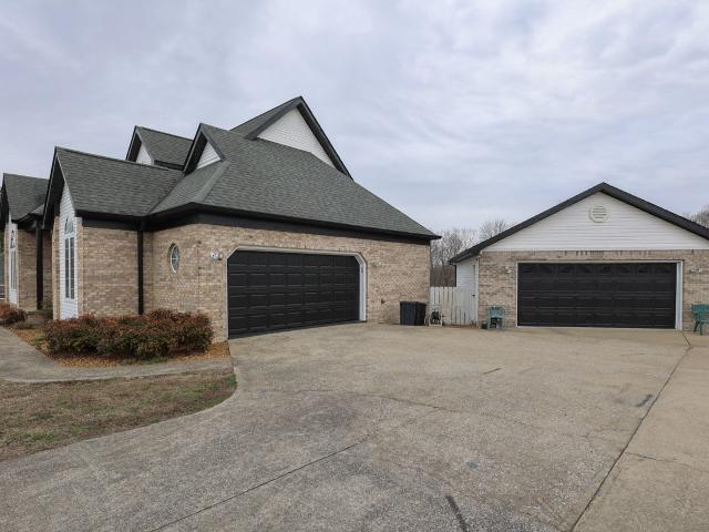103 Summer Lane