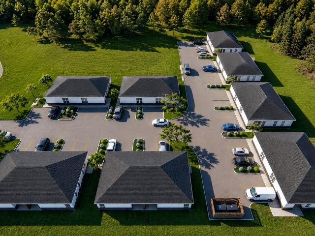 103 Summer Place