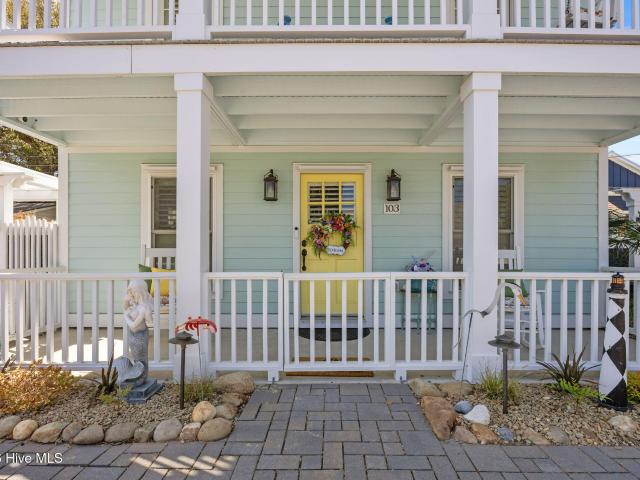 103 Sunshine Court
